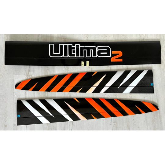 Ultima 2 F5J 4m - including protective bags